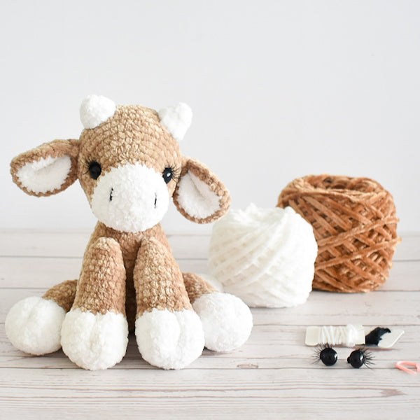 Colbie the Cow crochet kit – Whencraftingislife