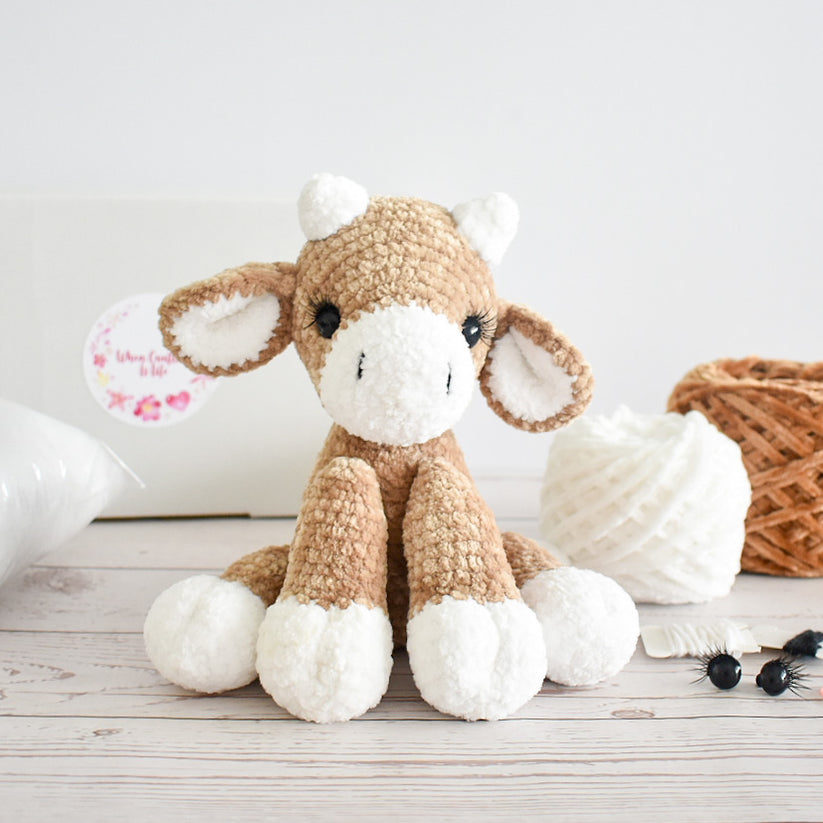 Colbie the Cow crochet kit – Whencraftingislife